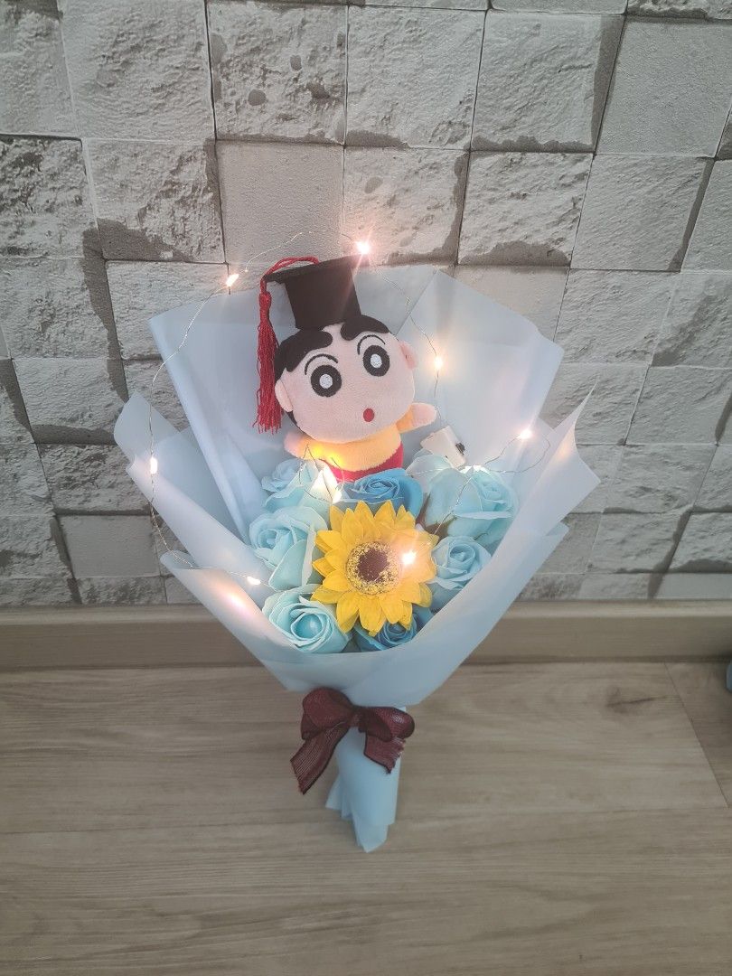 Shin Chan sunflower and rose Graduation Bouquet, Hobbies & Toys ...