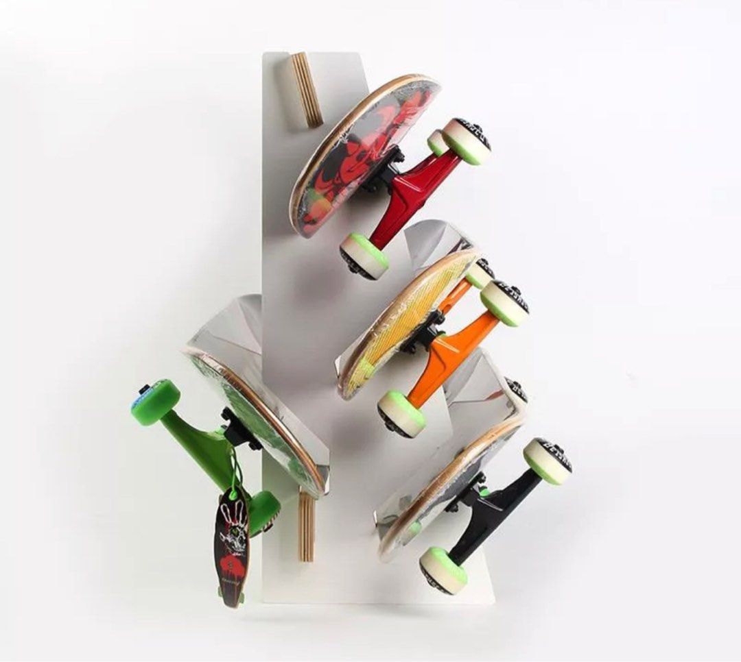 Skateboard Rack (4 skateboards/longboards), Sports Equipment, Sports ...