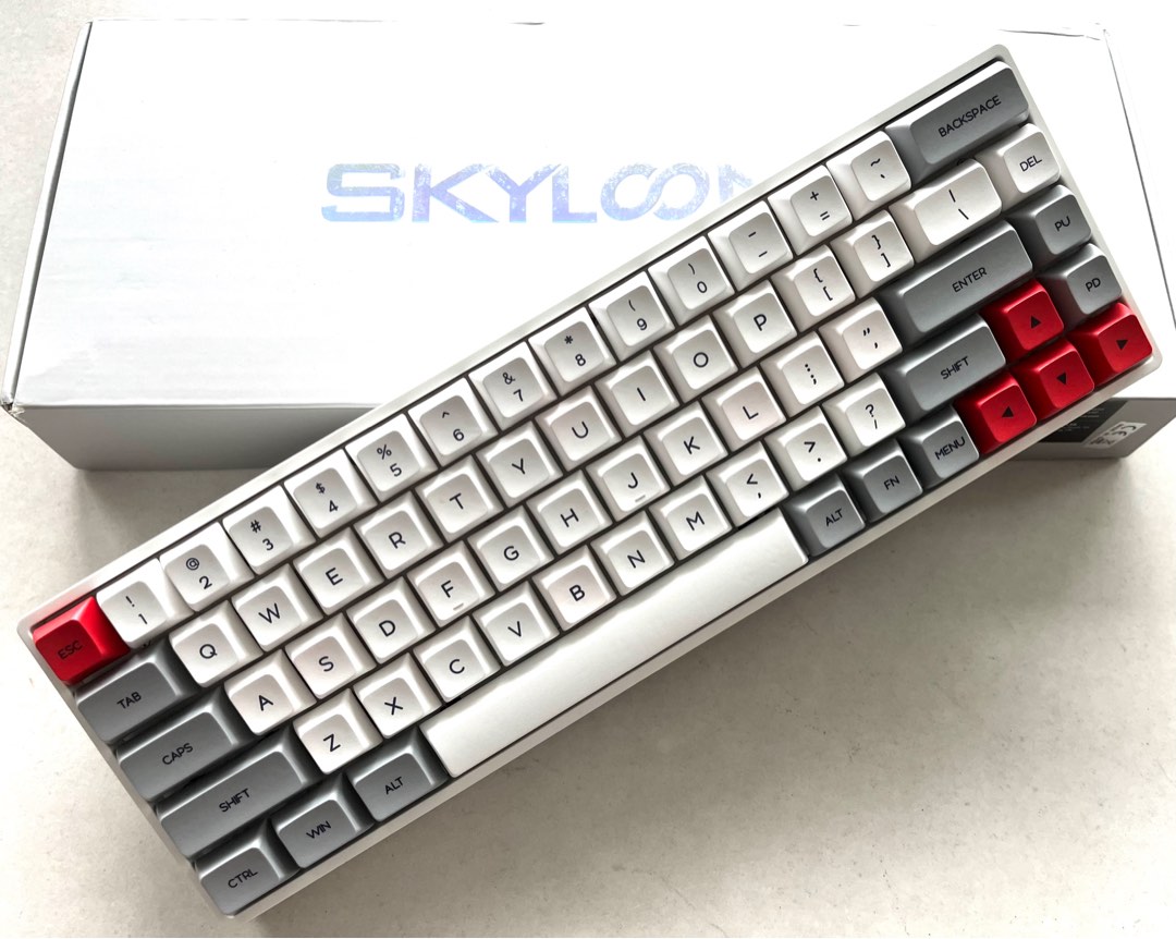 SKYLOONG GK68 BlueTooth RGB Back Light hotswappable White (Keychron K7 ...