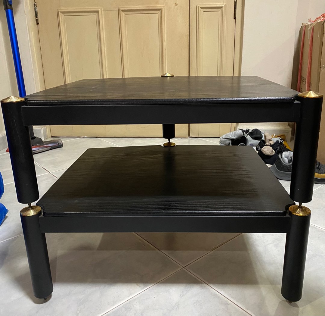 Stackable metal triangle racks with removable wooden boards in Black ...