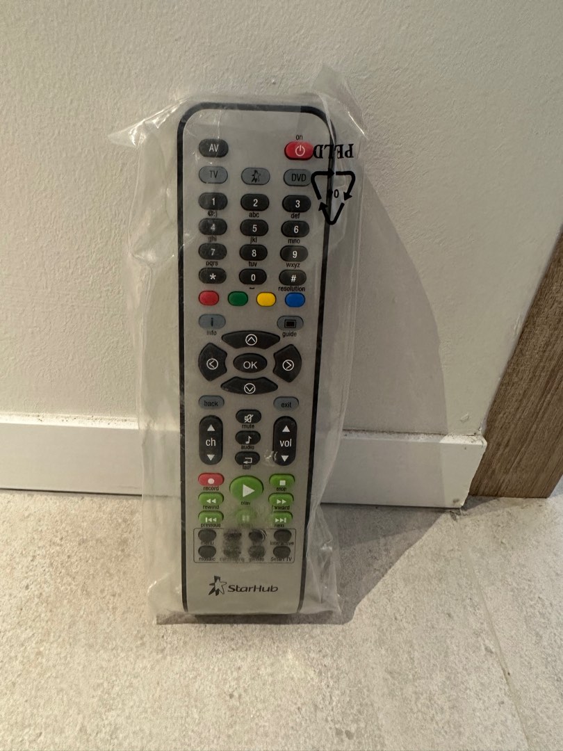 Starhub TV Set top box spare remote control, TV & Home Appliances, TV ...