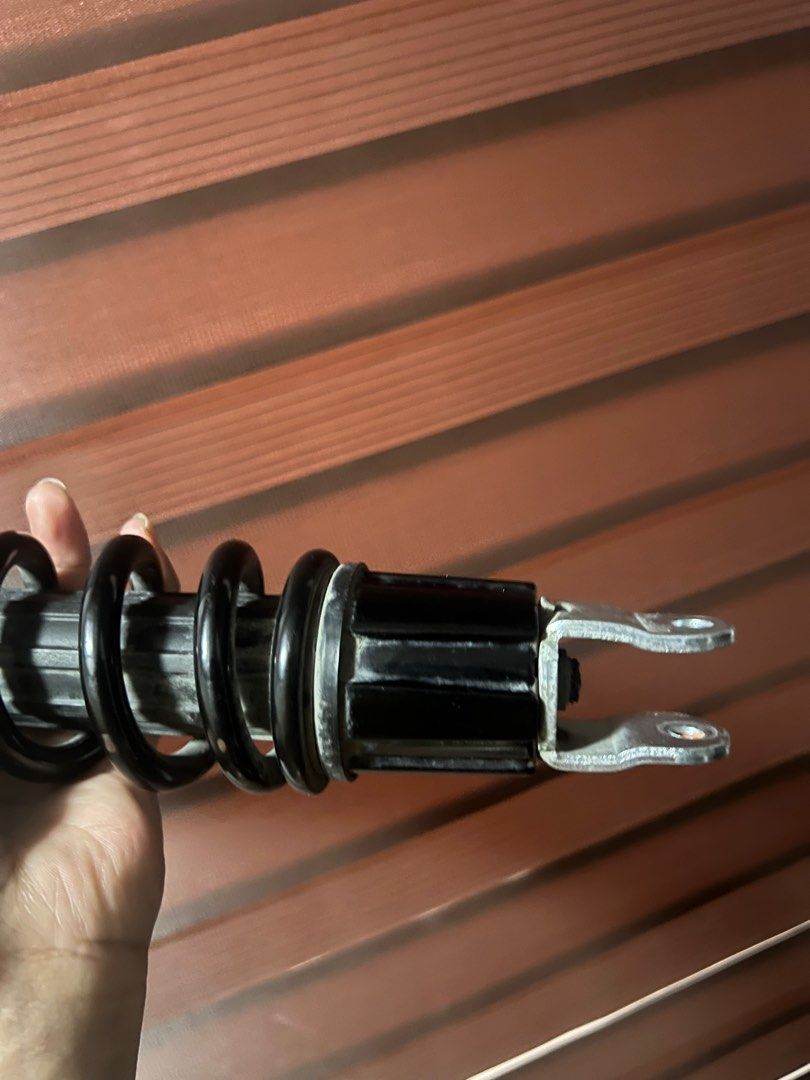 Stock Rear Shock Honda Click 160 on Carousell