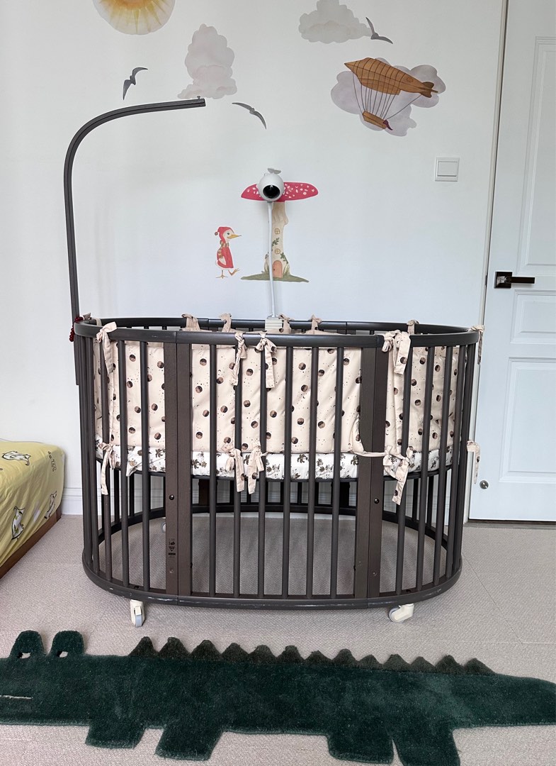 Stokke sleepi bed, Babies & Kids, Baby Nursery & Kids Furniture, Cots ...