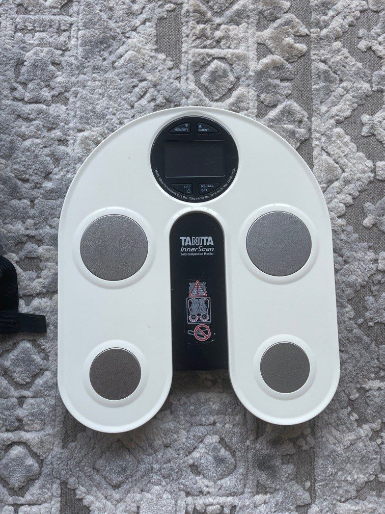Tanita weighing scale, Health & Nutrition, Health Monitors & Weighing Scales on Carousell
