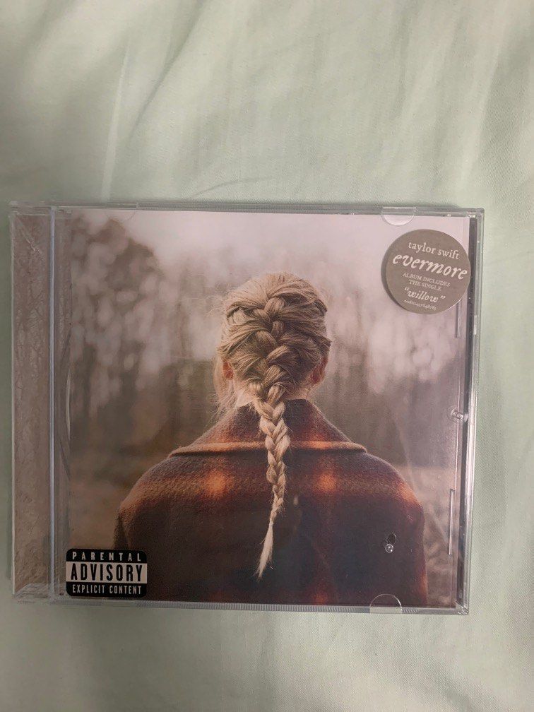 Taylor Swift CDs, Hobbies & Toys, Music & Media, CDs & DVDs on Carousell