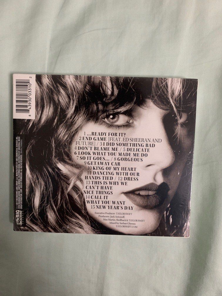 Taylor Swift CDs, Hobbies & Toys, Music & Media, CDs & DVDs on Carousell