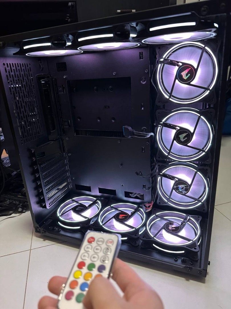 Tecware vxr 9 rgb fans controller hub, Computers & Tech, Parts ...