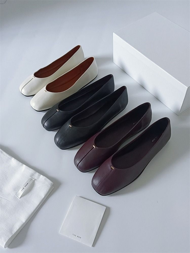 The Row, Eva leather ballet flats (50% Off), 女裝, 鞋, 平底鞋 - Carousell