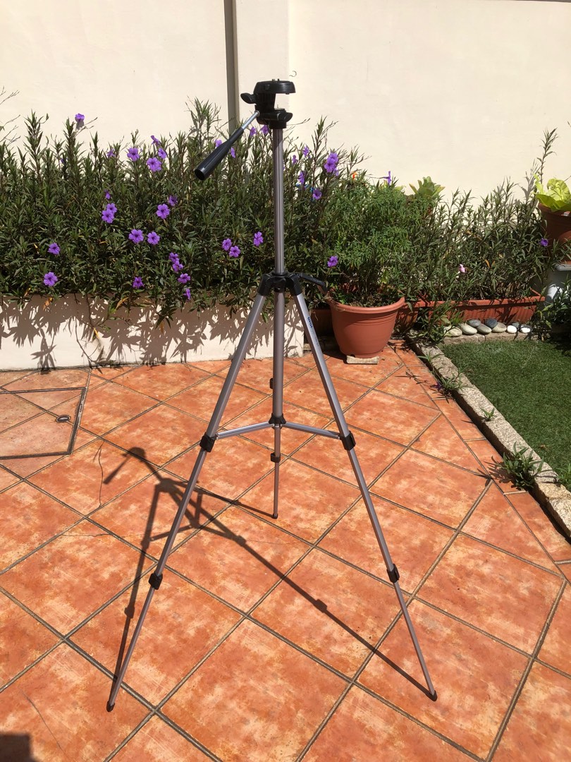 Triple Extension Tripod, Photography, Photography Accessories, Tripods ...
