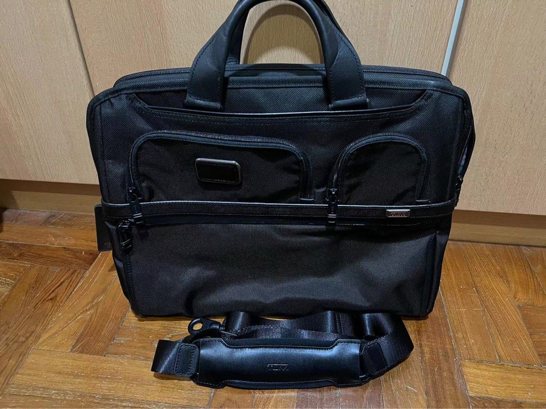 Tumi Alpha Compact Large Laptop Brief, Computers & Tech, Parts ...
