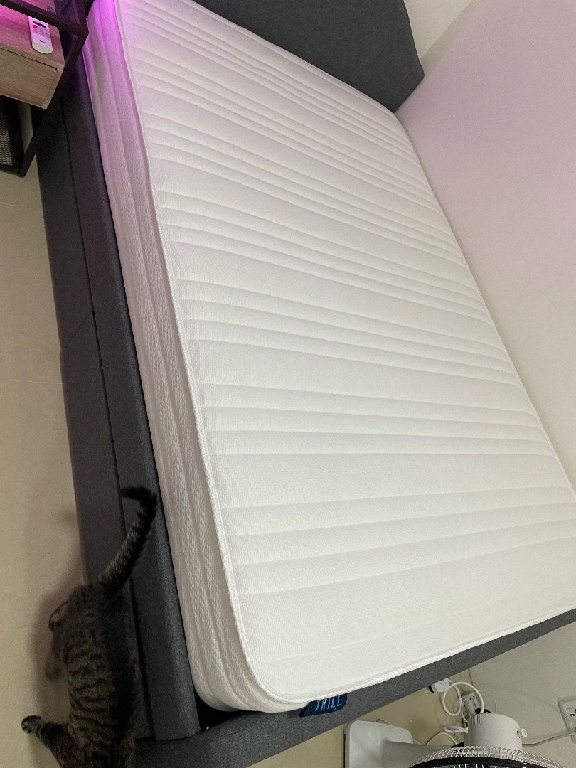 Uratex Trill Regal Pocket Spring Bed Mattress Semi Double, Furniture ...