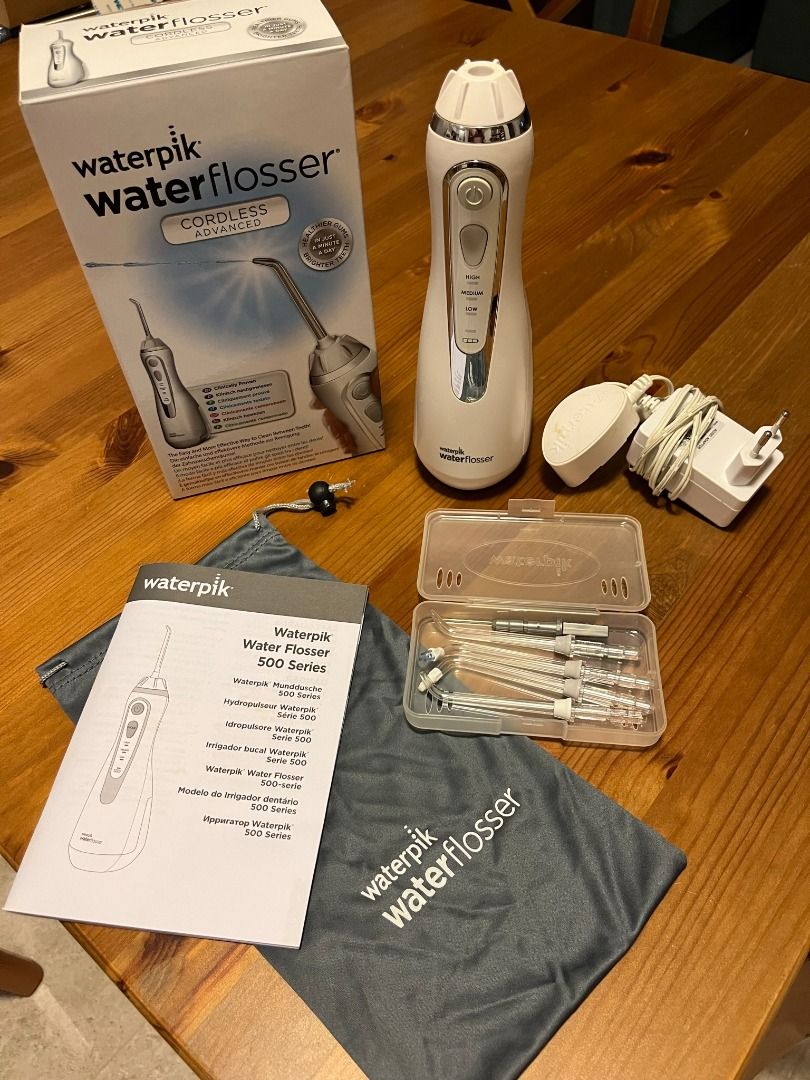 Water Flosser (Waterpik, Model WP-560, Cordless Advanced) for Teeth ...