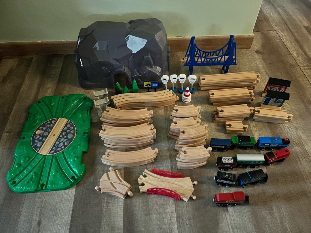 Wooden train set- Imagination Express, Hobbies & Toys, Toys & Games on ...