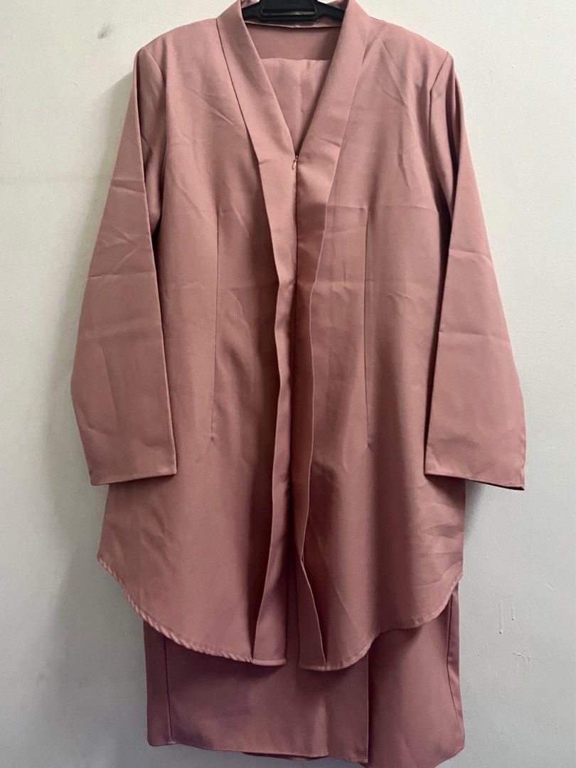 (XL) Baju Kebarung, Women's Fashion, Muslimah Fashion, Baju Kurung ...