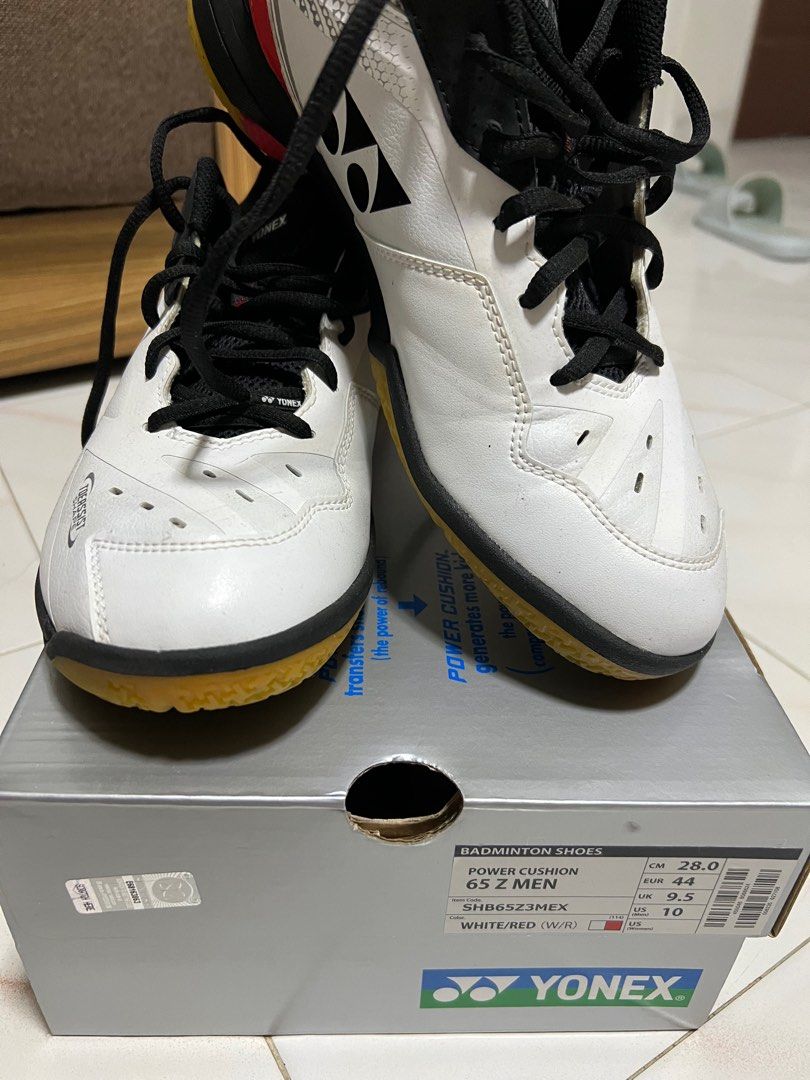 Yonex 65 Z White/Red UK 9.5 for sale, Sports Equipment, Sports & Games ...