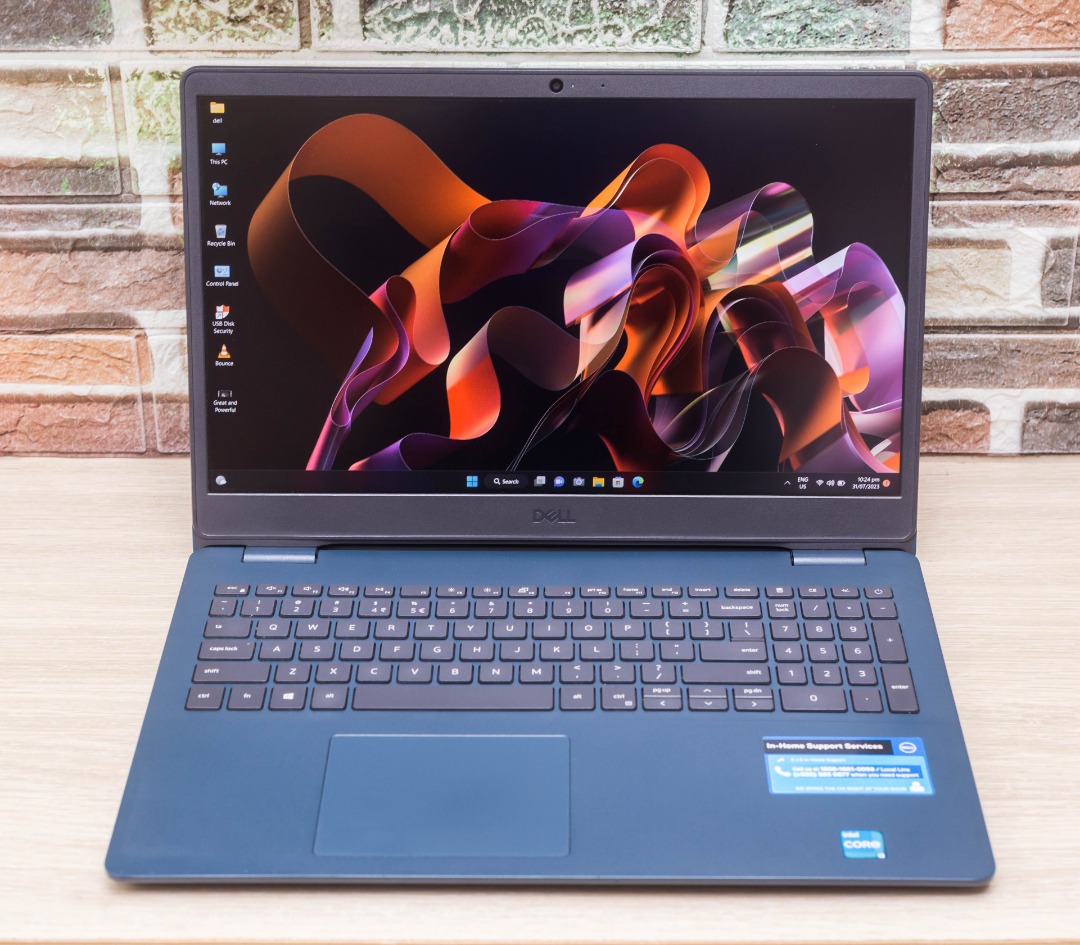 16gb ram intel core i3 11th gen FUll HD 256gb nvme ssd Dell inspiron ...