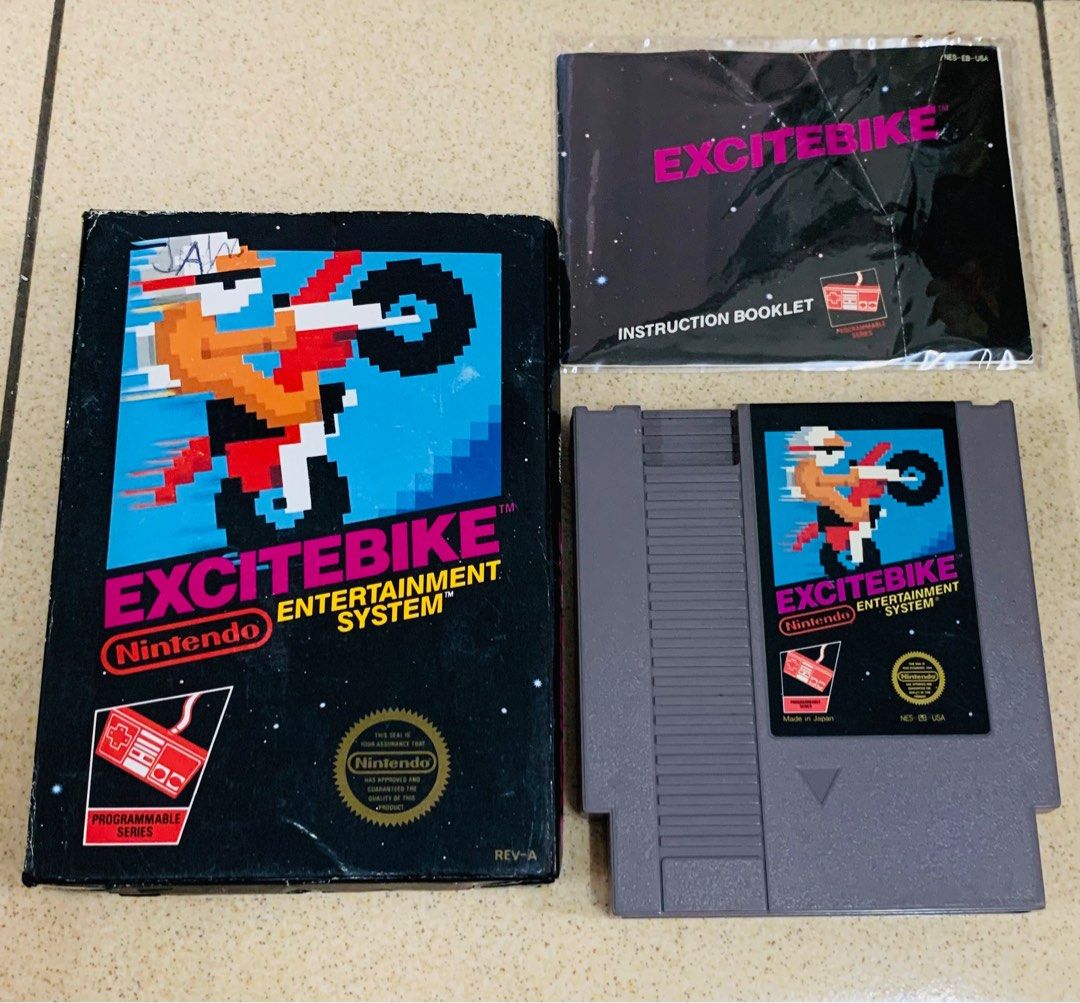 1984 Nintendo NES Excitebike [5 Screw] (black box), Video Gaming, Video ...