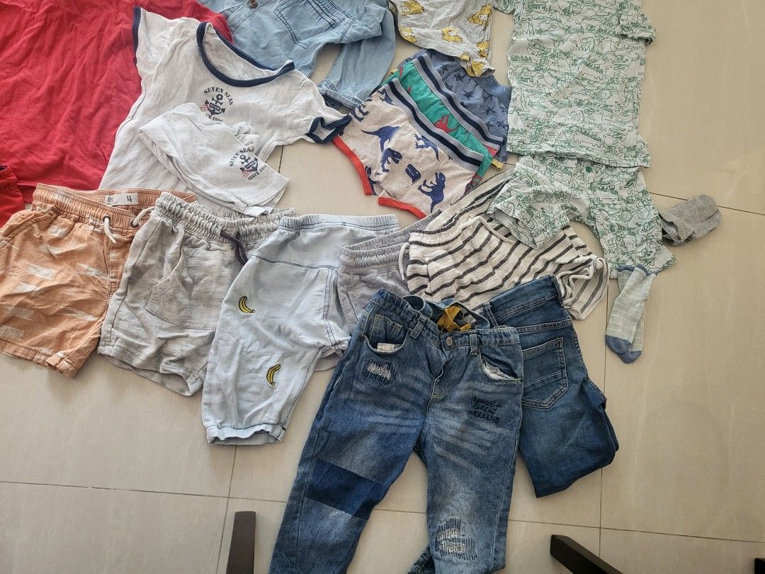 4-5 years old assorted outfit, Babies & Kids, Babies & Kids Fashion on ...