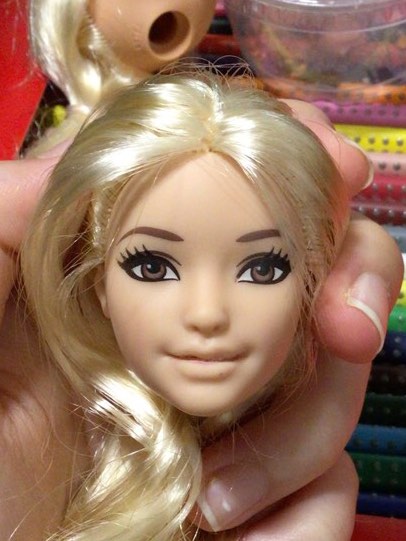 4 Barbie heads, Hobbies & Toys, Toys & Games on Carousell
