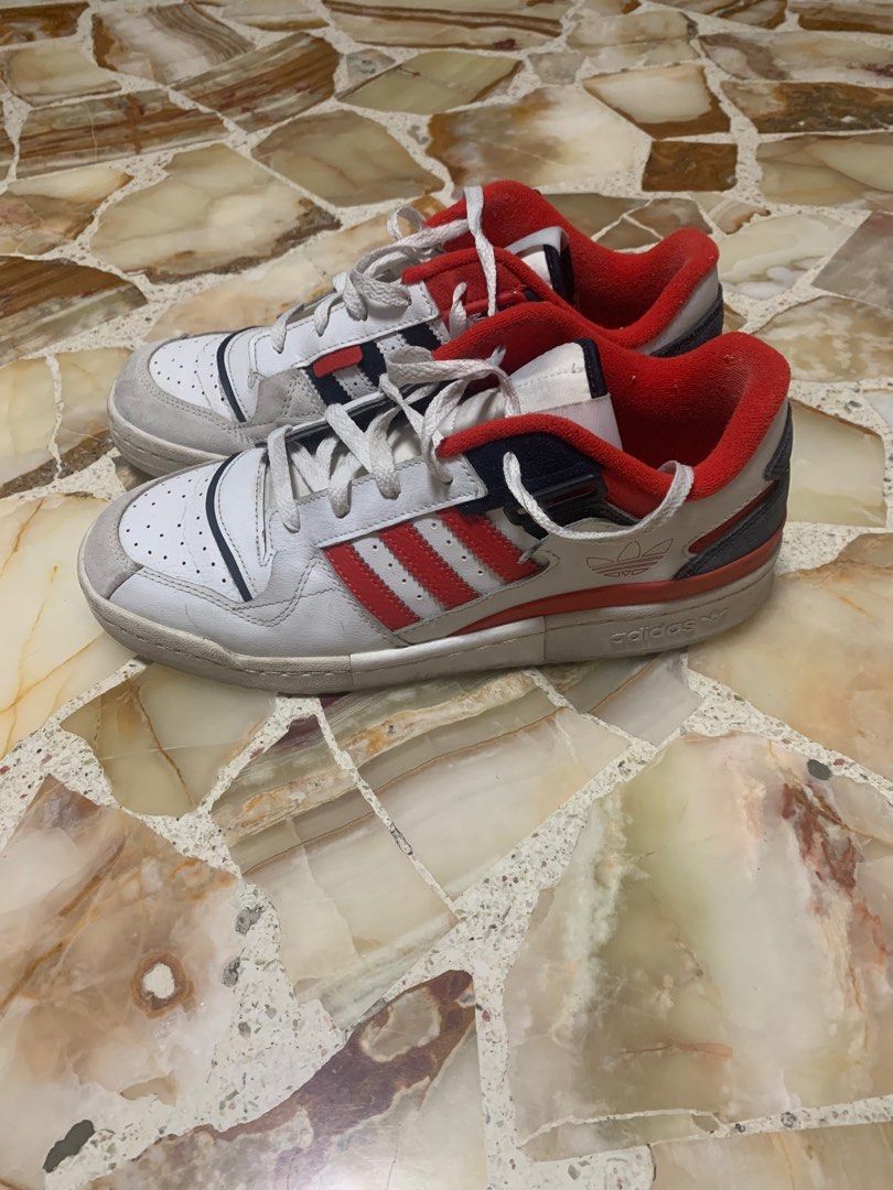 Adidas forum lows, Men's Fashion, Footwear, Sneakers on Carousell