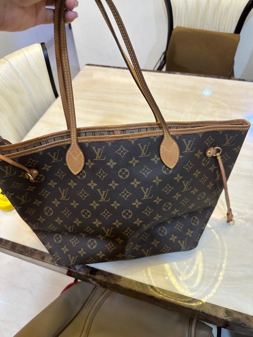 Authentic lv Neverfull mm Bag, Women's Fashion, Bags & Wallets, Tote ...