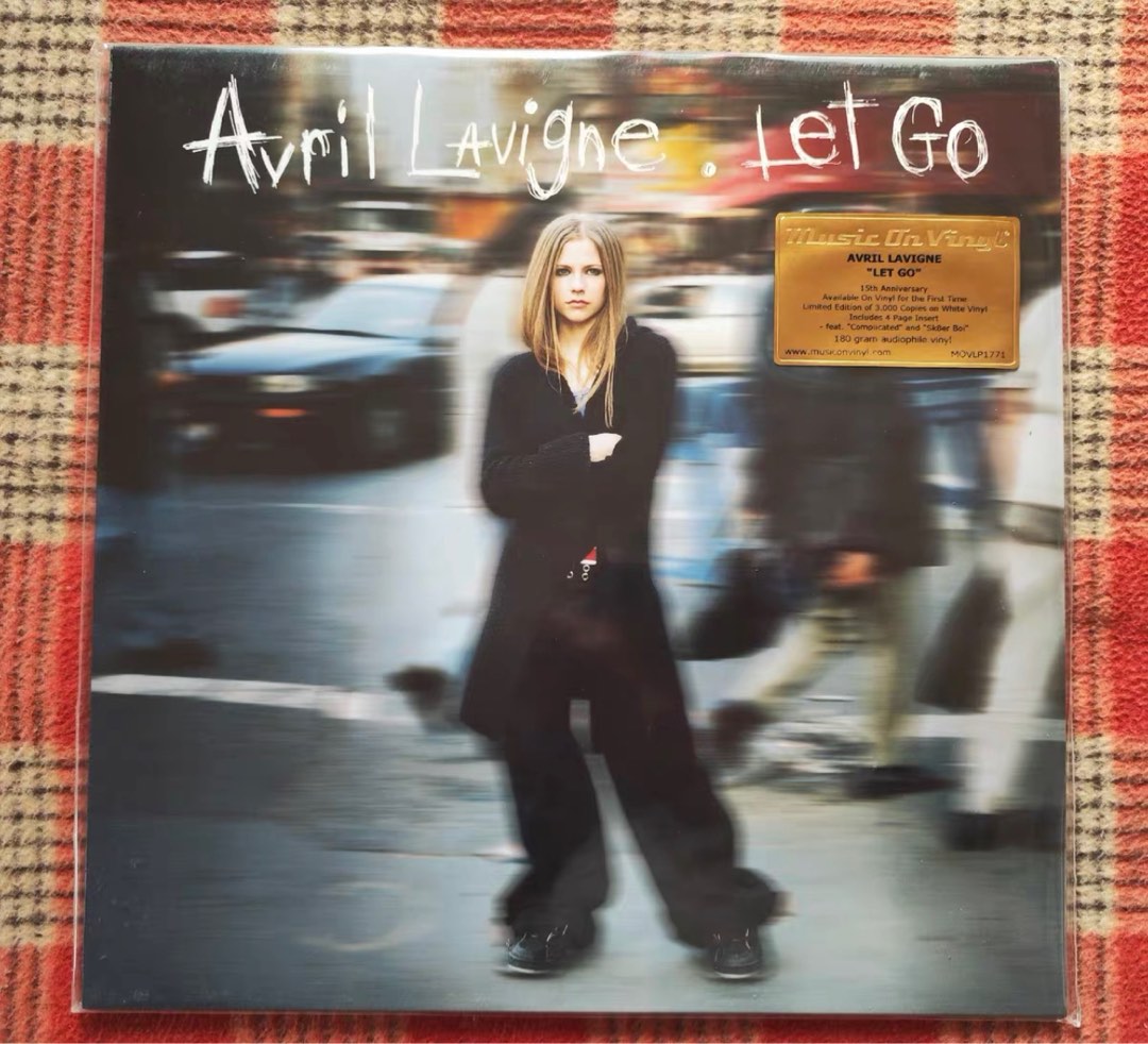 AVRIL LAVIGNE LET GO WHITE VINYL LP, Hobbies & Toys, Music & Media ...
