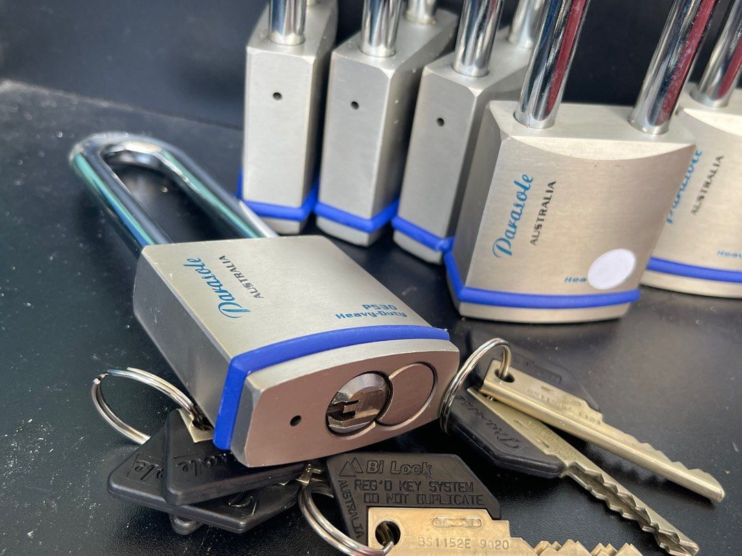 BILOCK AUSTRALIA P530 heavy -Duty, Furniture & Home Living, Security ...