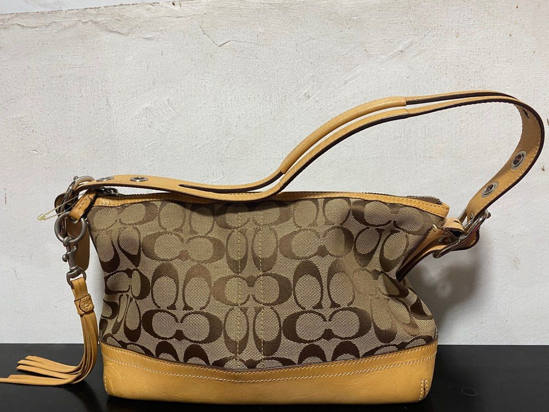 Coach 9363 shoulder bag beige/tan on Carousell