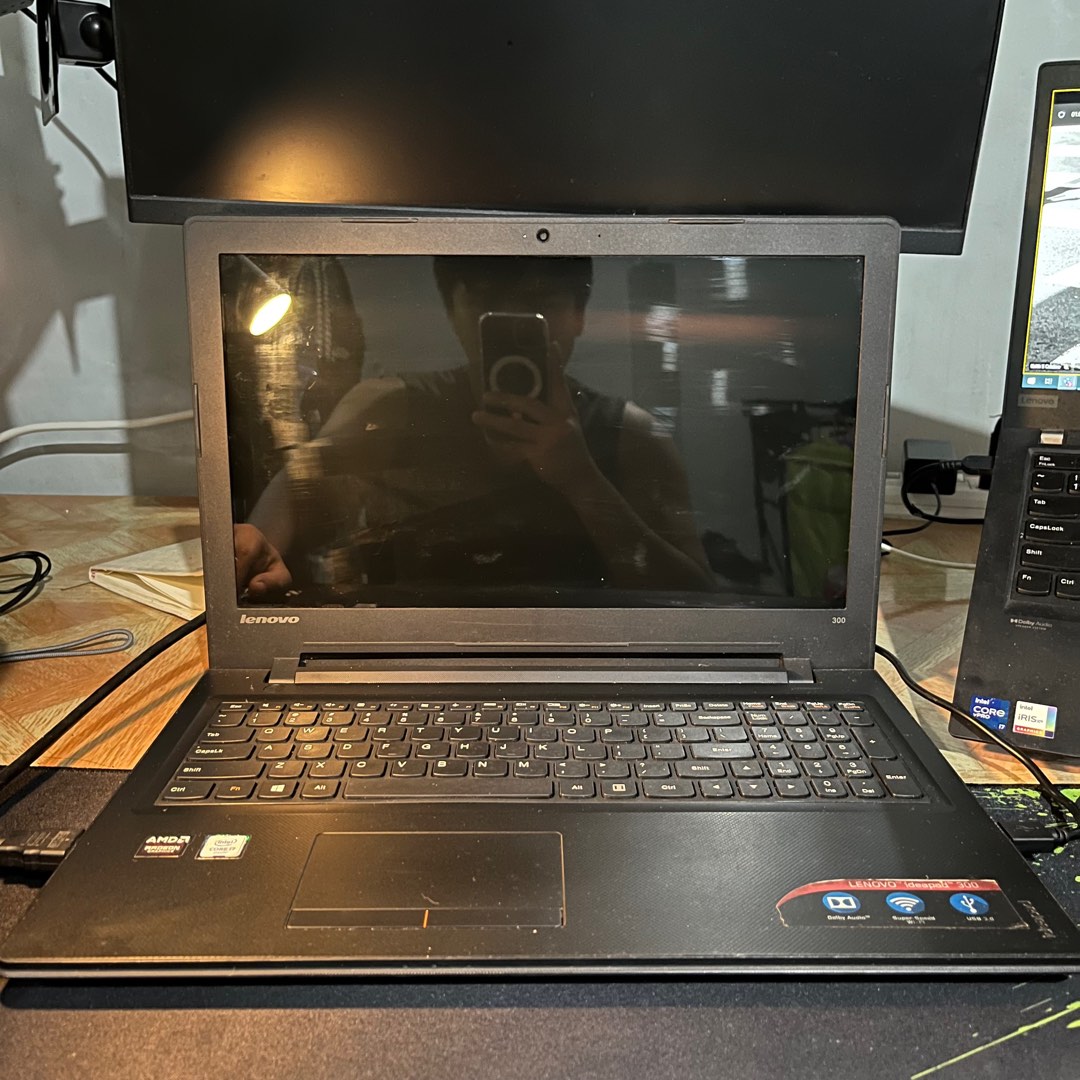 Sale or swap to monitor | Core i7 6thGen | R5gpu 2GB |4GB ram 15.6 ...