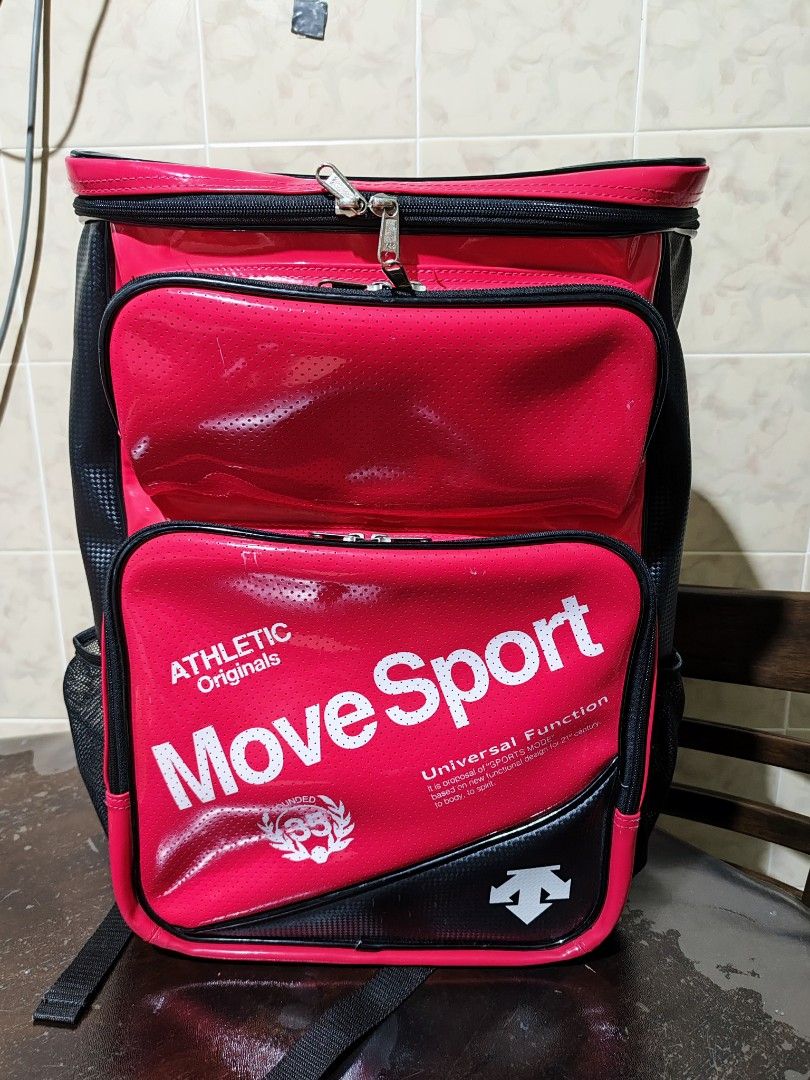 DESCENTE sport backpack, Men's Fashion, Bags, Backpacks on Carousell