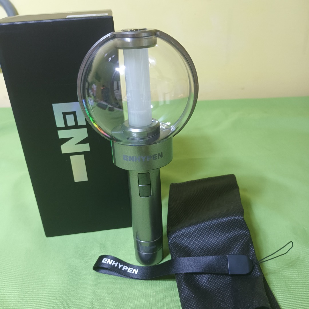 ENHYPEN Official Lightstick, Hobbies & Toys, Memorabilia & Collectibles ...