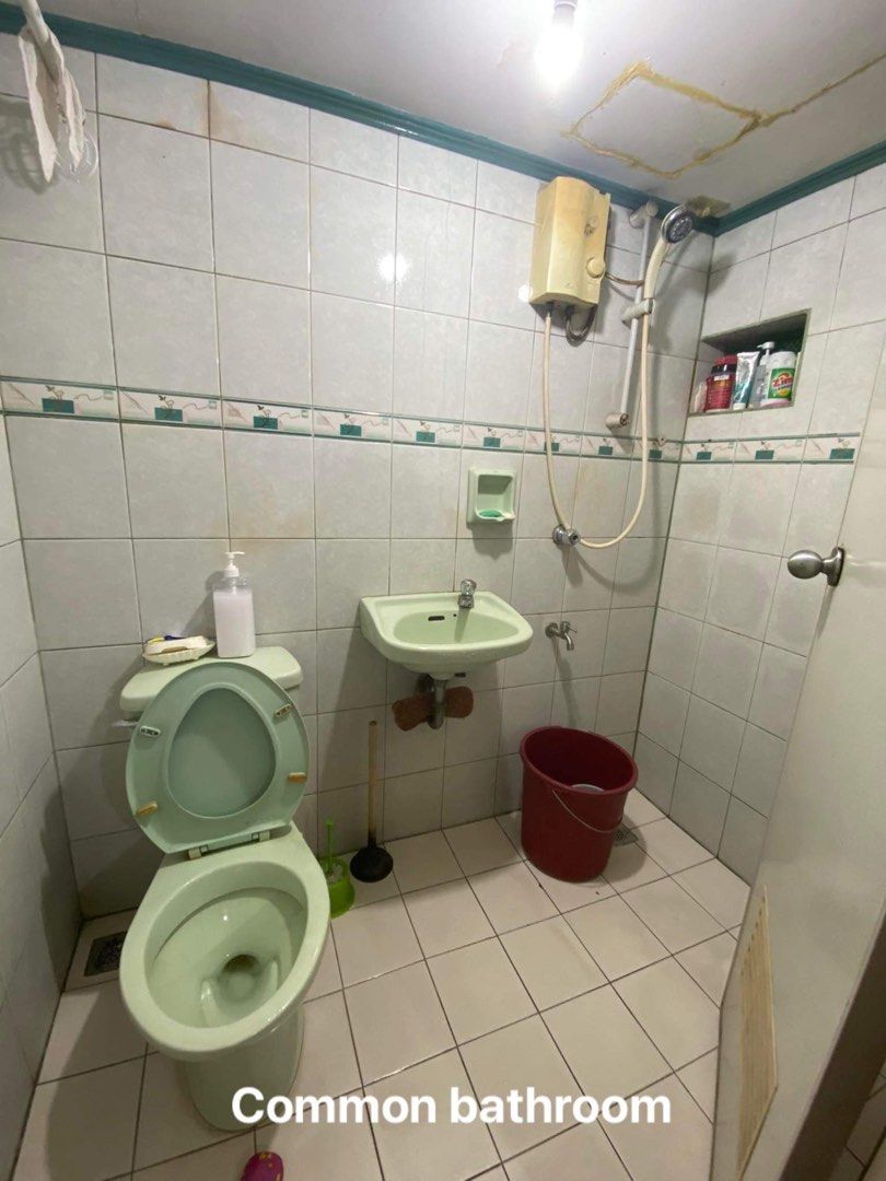 Female bed space for rent, Property, Rentals, Room Rentals on Carousell