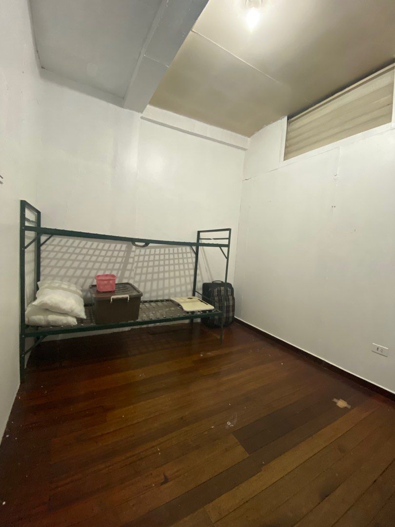 Female bed space for rent, Property, Rentals, Room Rentals on Carousell