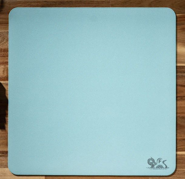 Freefall SV Base Control+ Mousepad V1, Computers & Tech, Parts ...