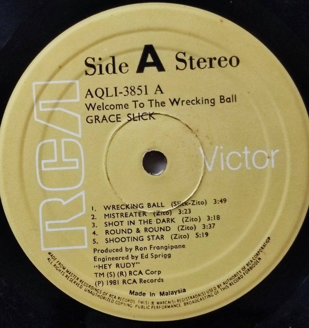 Grace Slick - Welcome to the Wrecking Ball! [LP], Hobbies & Toys, Music ...