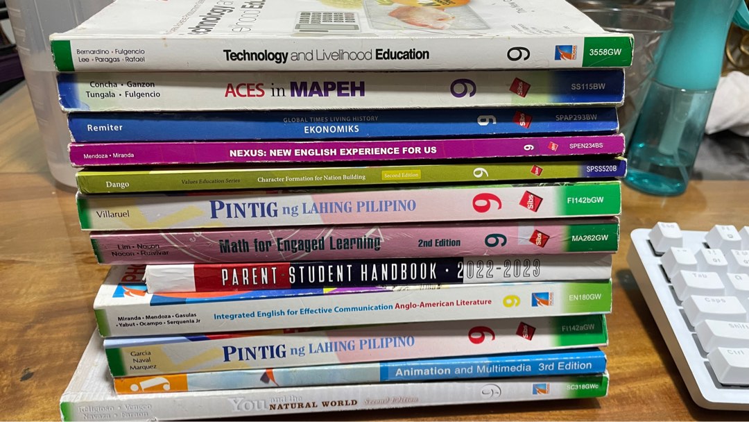 GRADE 9 BOOKS, Hobbies & Toys, Books & Magazines, Textbooks on Carousell