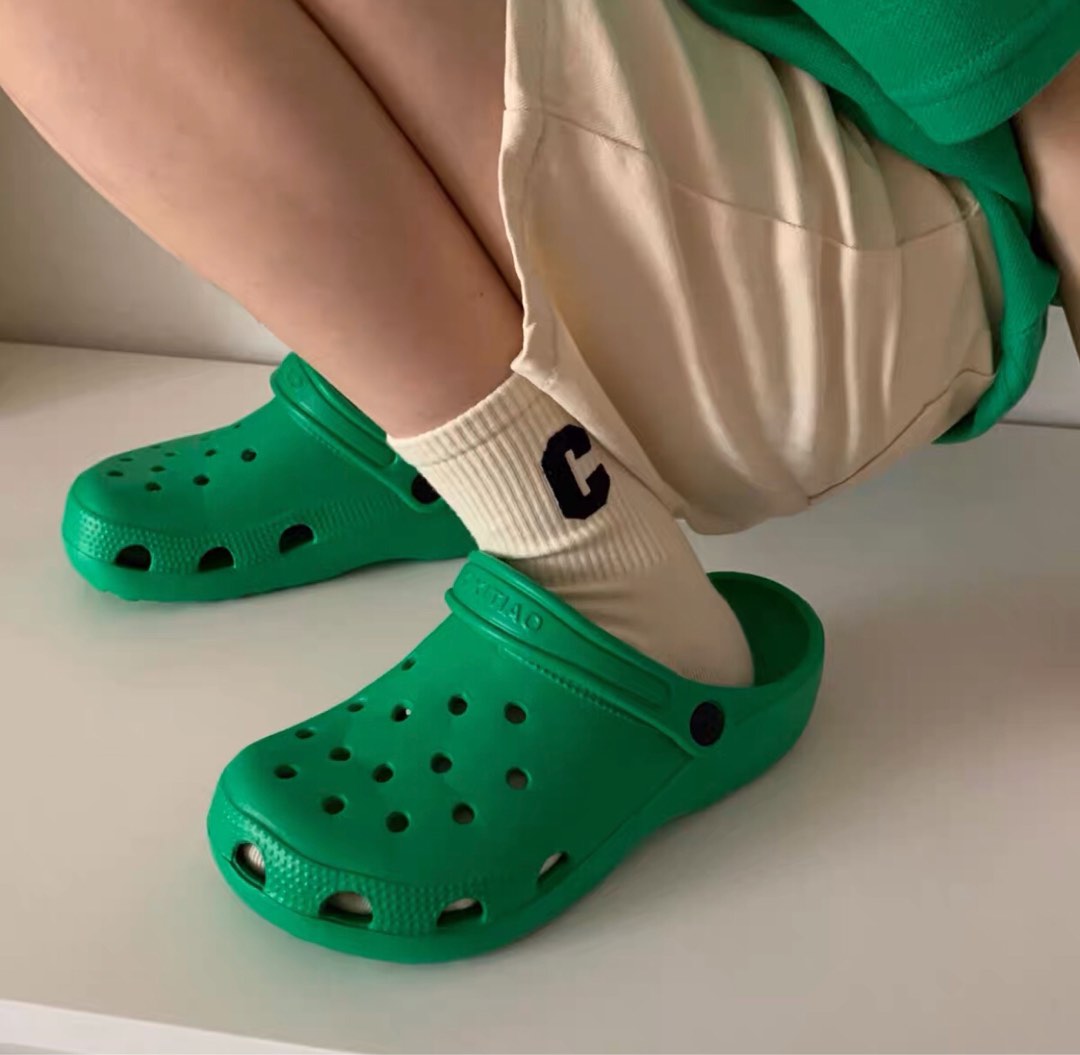Green Crocs classic clog, Women's Fashion, Footwear, Flipflops and ...