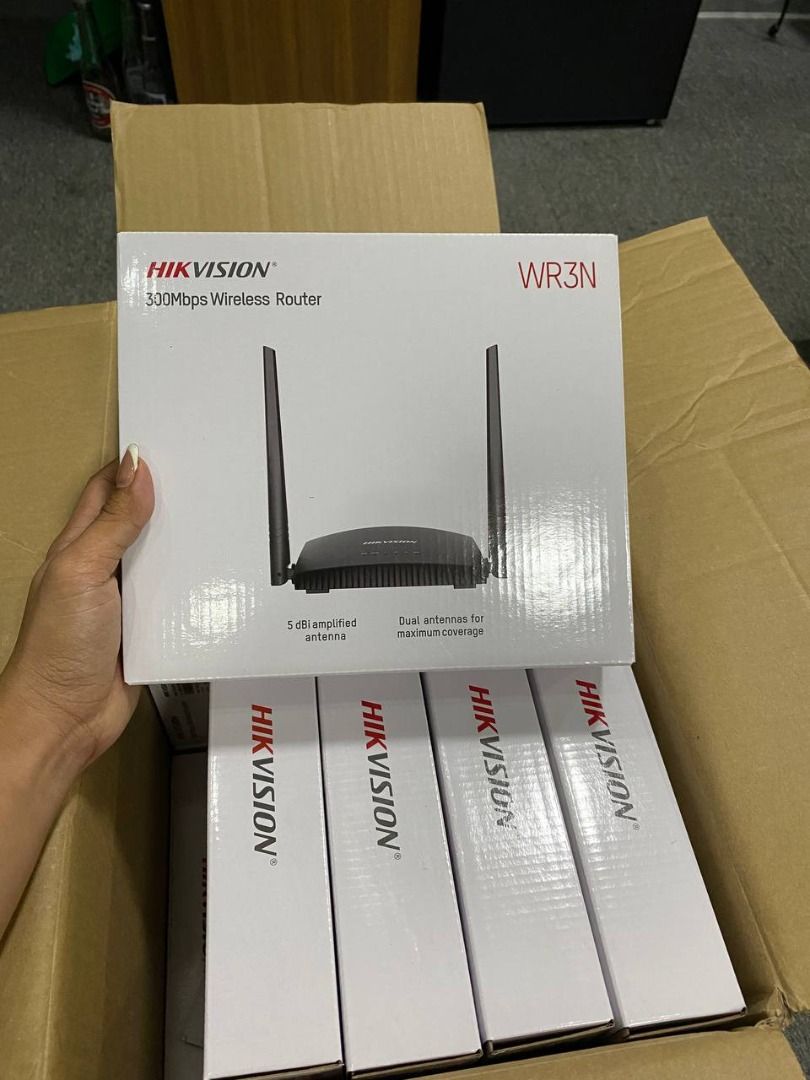 Hikvision DS-3WR3N 300Mbps Wifi4 Router, Computers & Tech, Parts ...