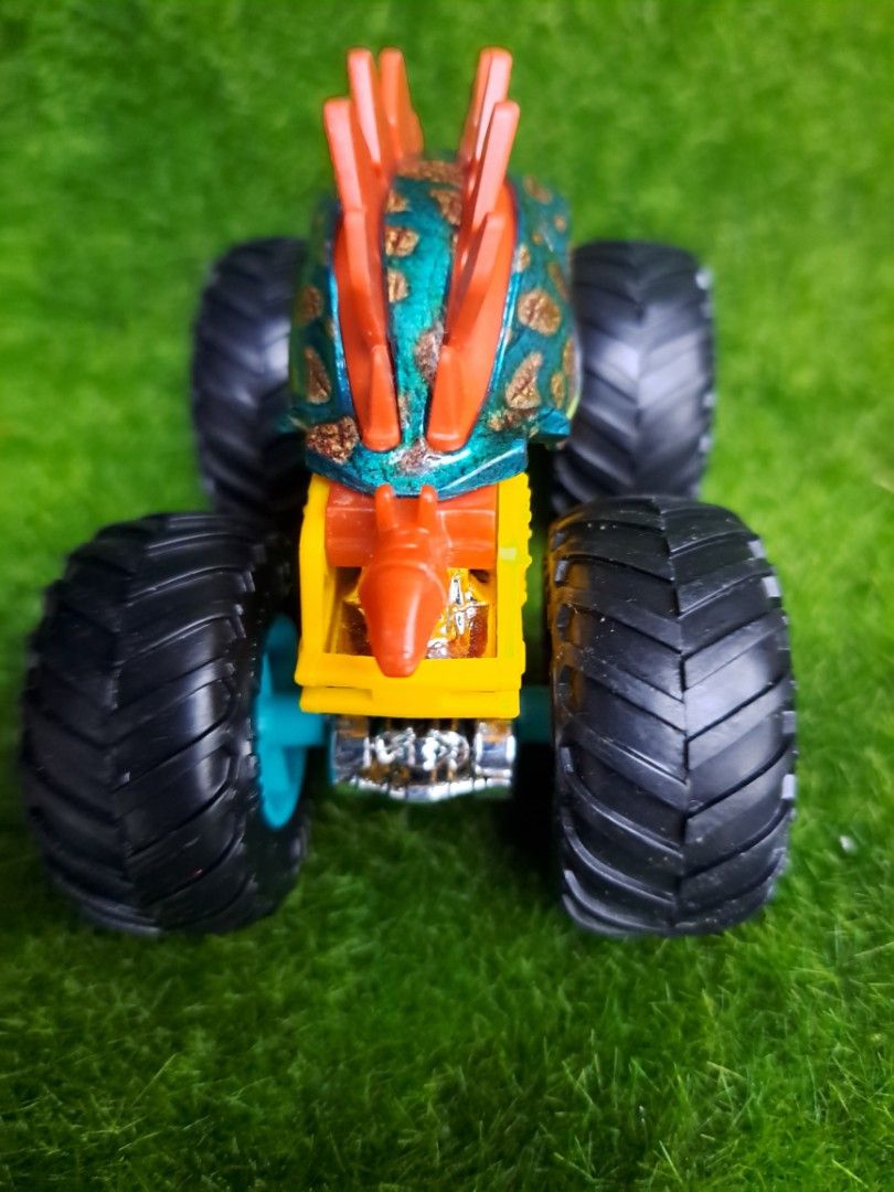 Hot Wheels MOTOSAURUS Monster Trucks Diecast Toy vehicle, Hobbies ...
