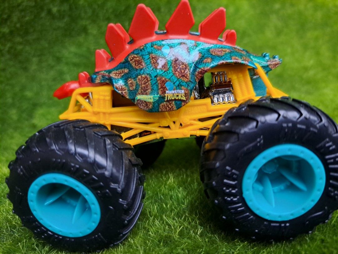 Hot Wheels MOTOSAURUS Monster Trucks Diecast Toy vehicle, Hobbies ...