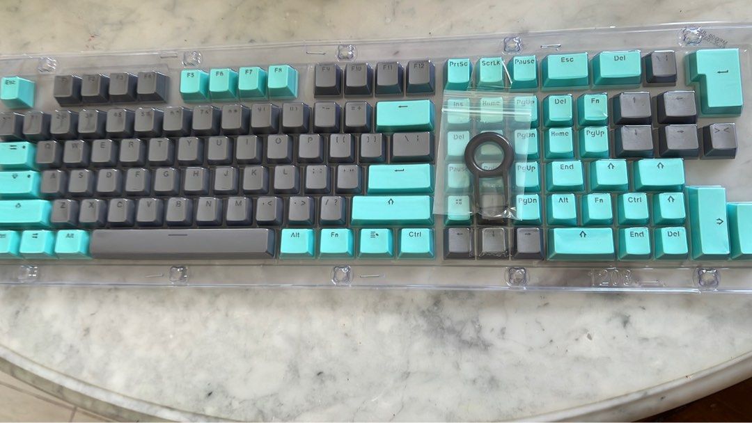 Hyperfuse PBT double-shot keycaps no numpad, Computers & Tech, Parts ...