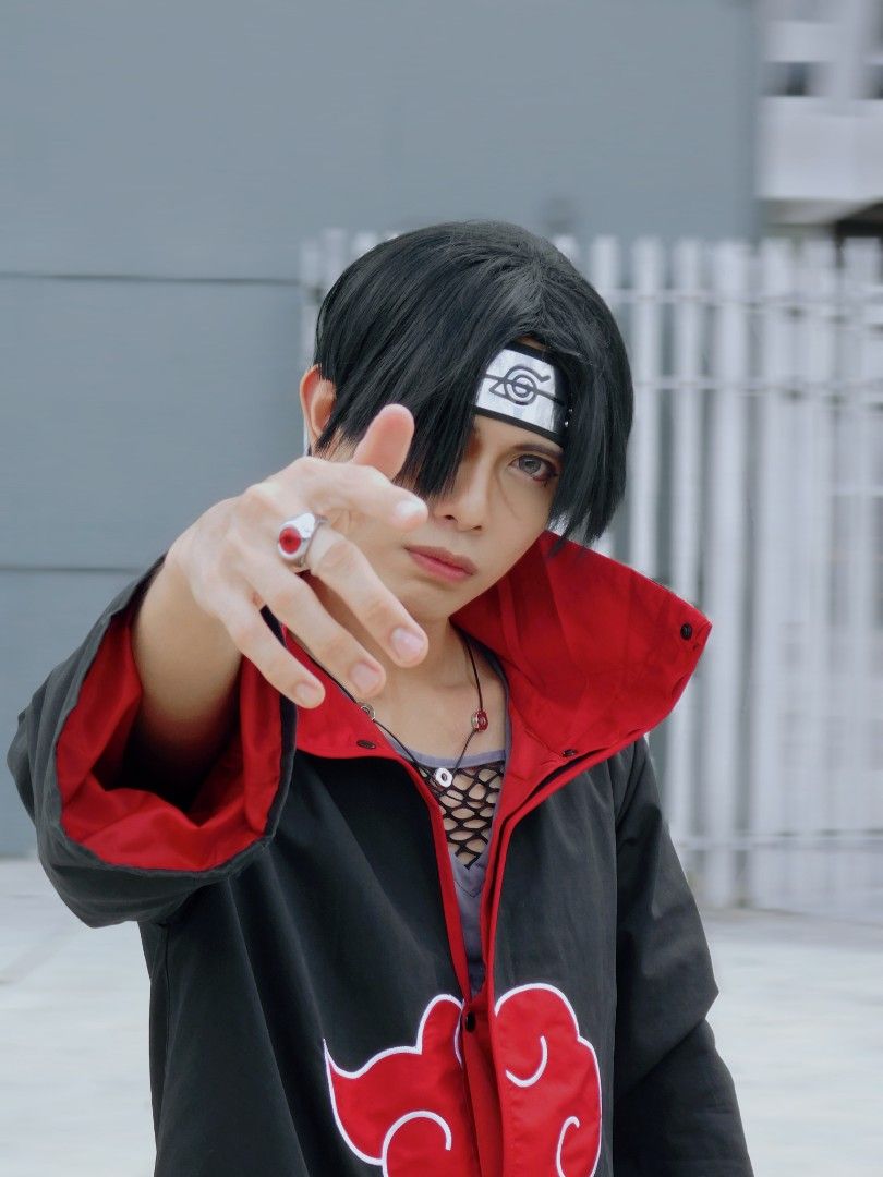 Itachi (naruto) costume (rent) cosplay, Hobbies & Toys, Collectibles ...