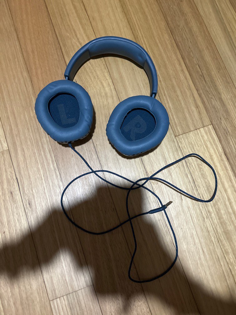 JBL headphones With wire, Audio, Headphones & Headsets on Carousell