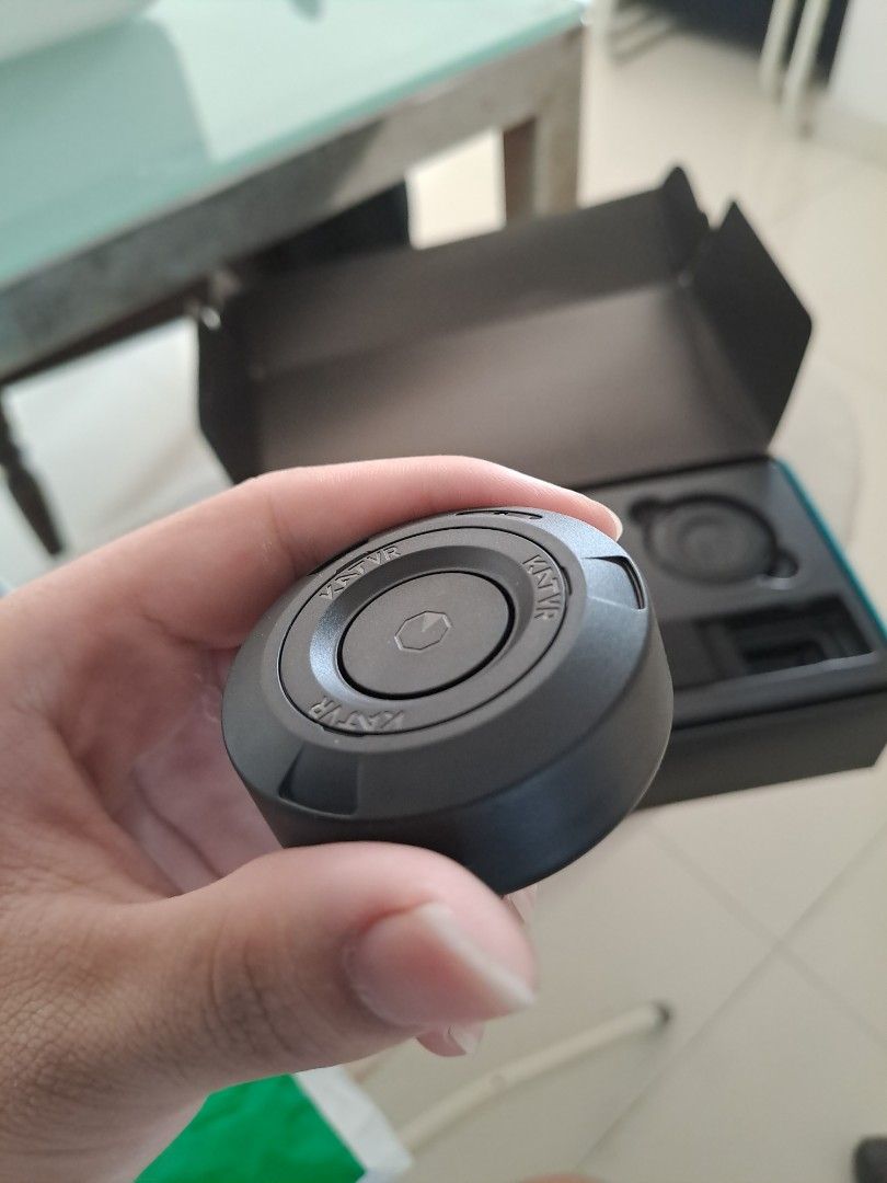 Kat vr loco motion controllers, Computers & Tech, Parts & Accessories ...