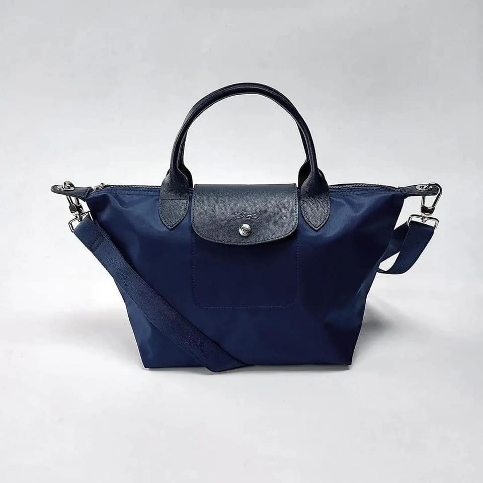 LC Neo Short Handle with Adjustable strap on Carousell