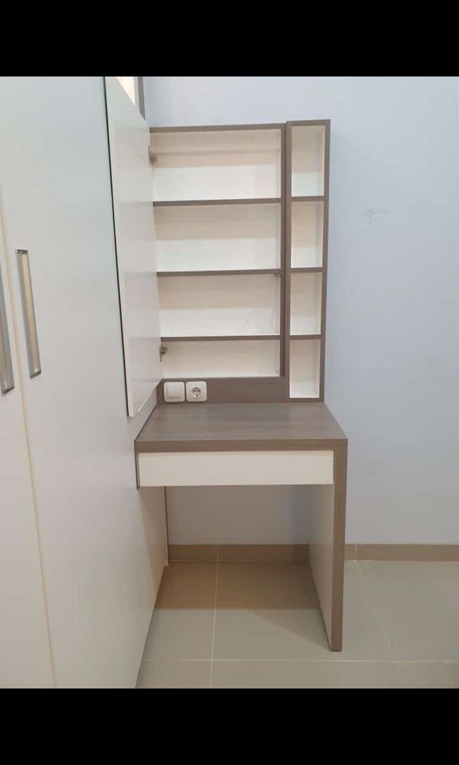 Lemari custom, Perabotan Rumah di Carousell