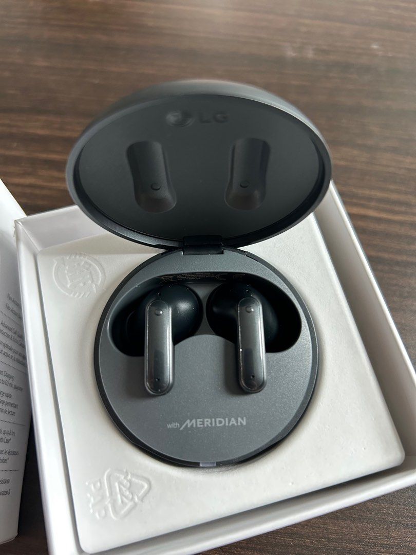 LG TONE Free FP5 - Enhanced Active Noise Cancelling True Wireless ...