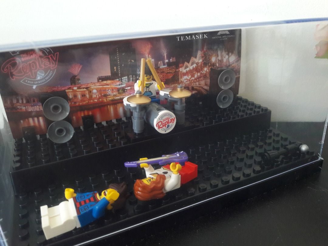 Limited Edition Lego G577 Vikings Chess Set with Free Lego Minifigs ...