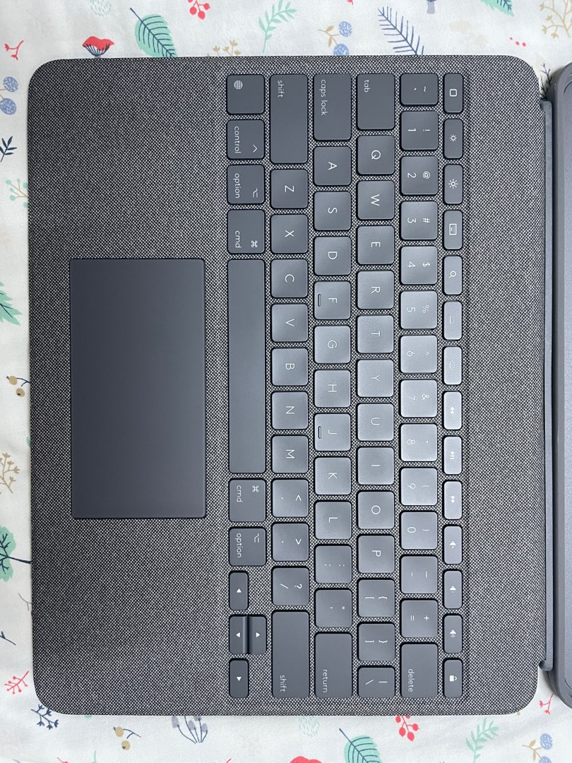 Logitech Combo Touch Keyboard Case with Trackpad for iPad Pro 12.9-inch ...