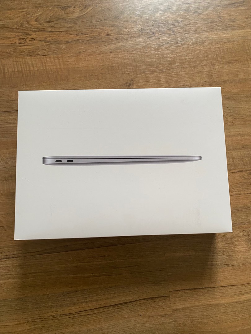 MacBook box, Computers & Tech, Laptops & Notebooks on Carousell